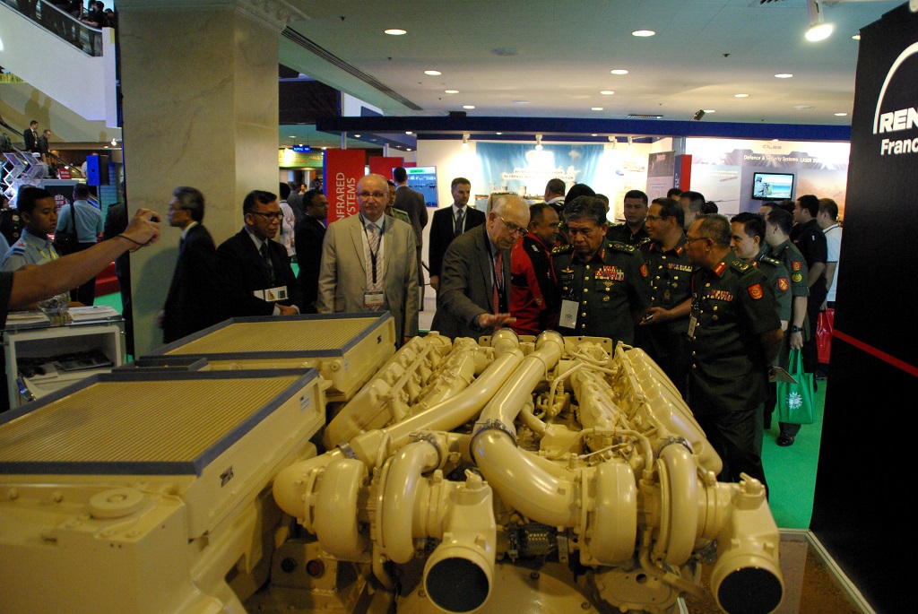 Le powerpack qui révolutionne les T72 et T90 - MENADEFENSE